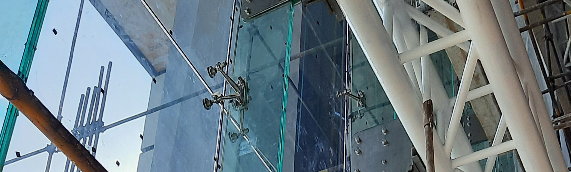 Spider Facade – Radiant Gulf (Facade Engineering)